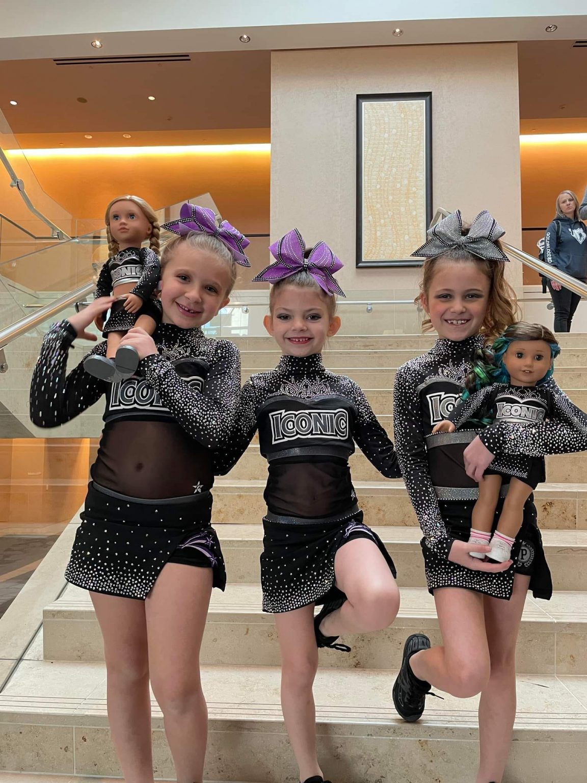 HOME-ICONIC ALLSTARS